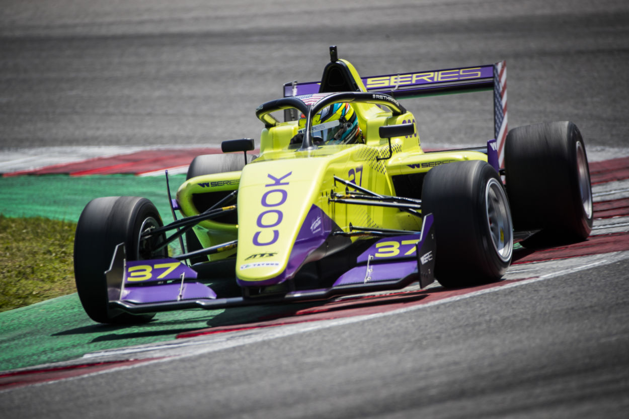 W Series: Exclusive interview with Sabré Cook – ThePitcrewOnline